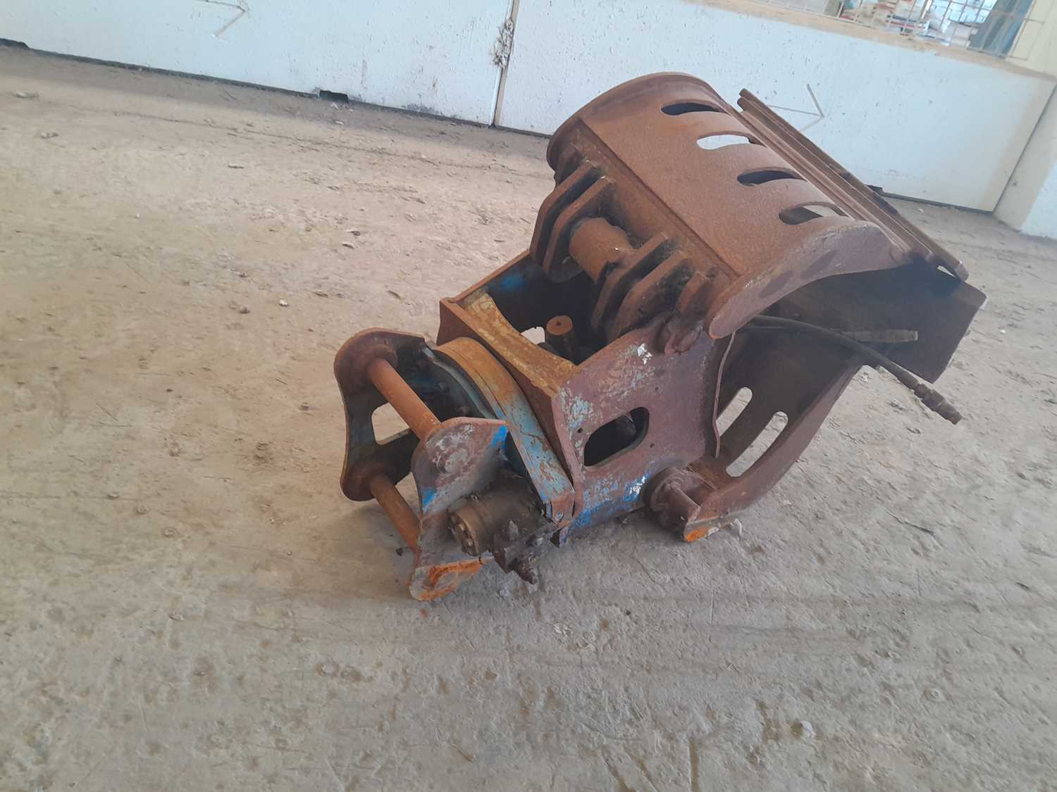 Lot 333 - Hydraulic Rotating Selector Grab 45mm Pin to