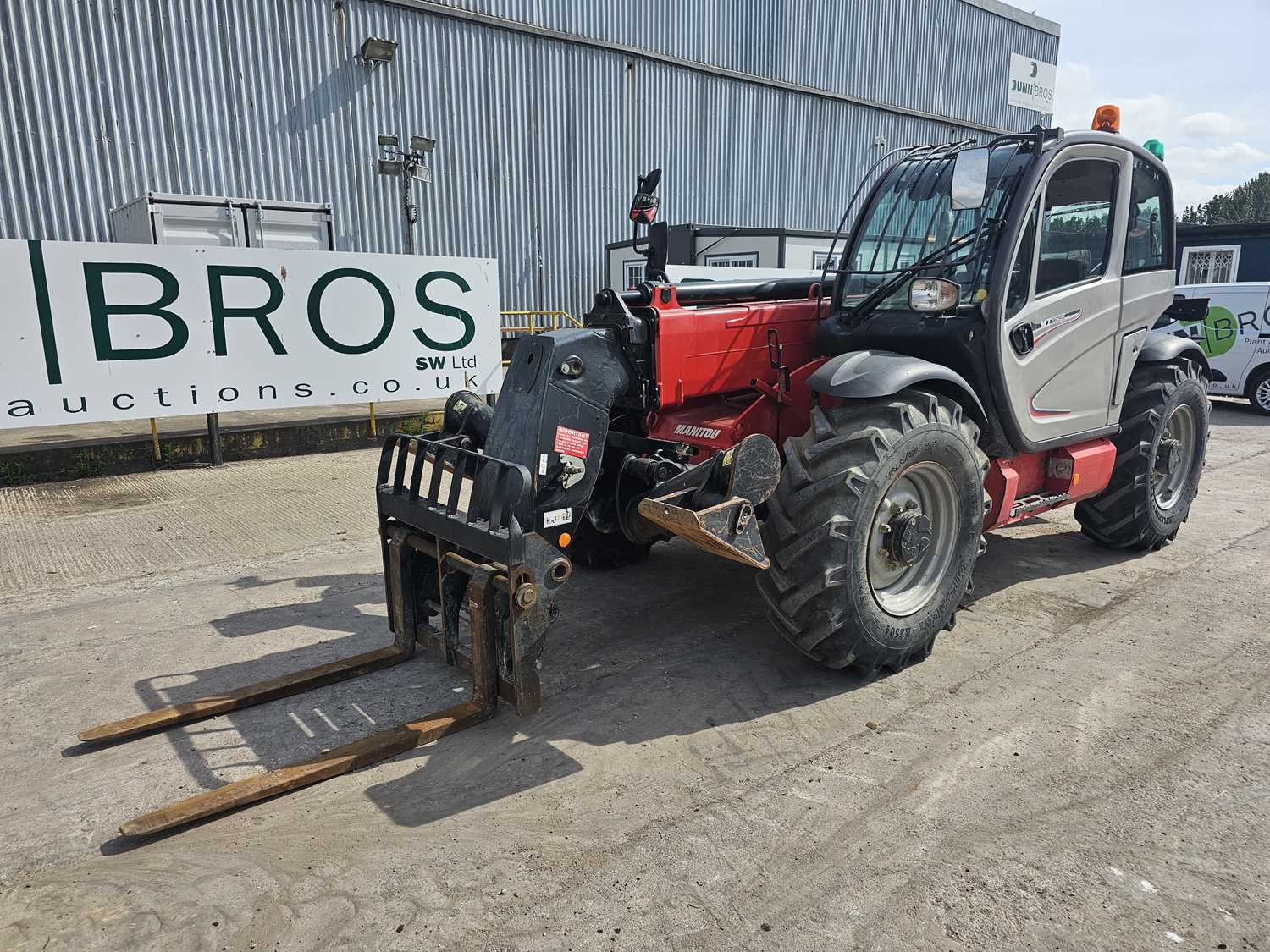 Lot 341 - 2014 Manitou MT1135 Turbo Telehandler,